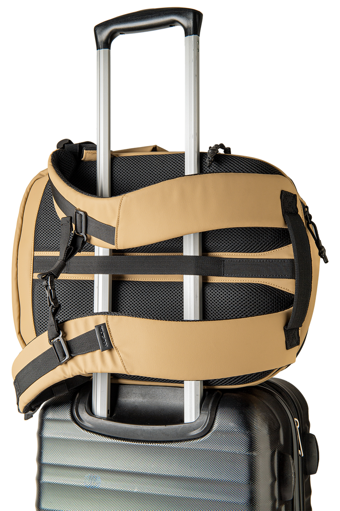 Mochila Commuter Desert Sand – Kugan Chile